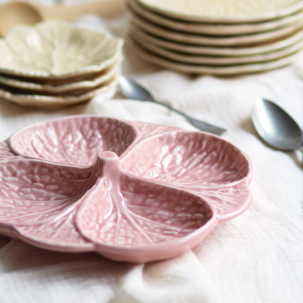 Bandeja hoja aperitivos- Colección Repollo – Rosa - La Tienda Portuguesa